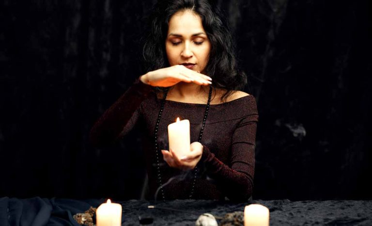 Myths and Symbolism of the Goddess Hestia - Whats-Your-Sign.com