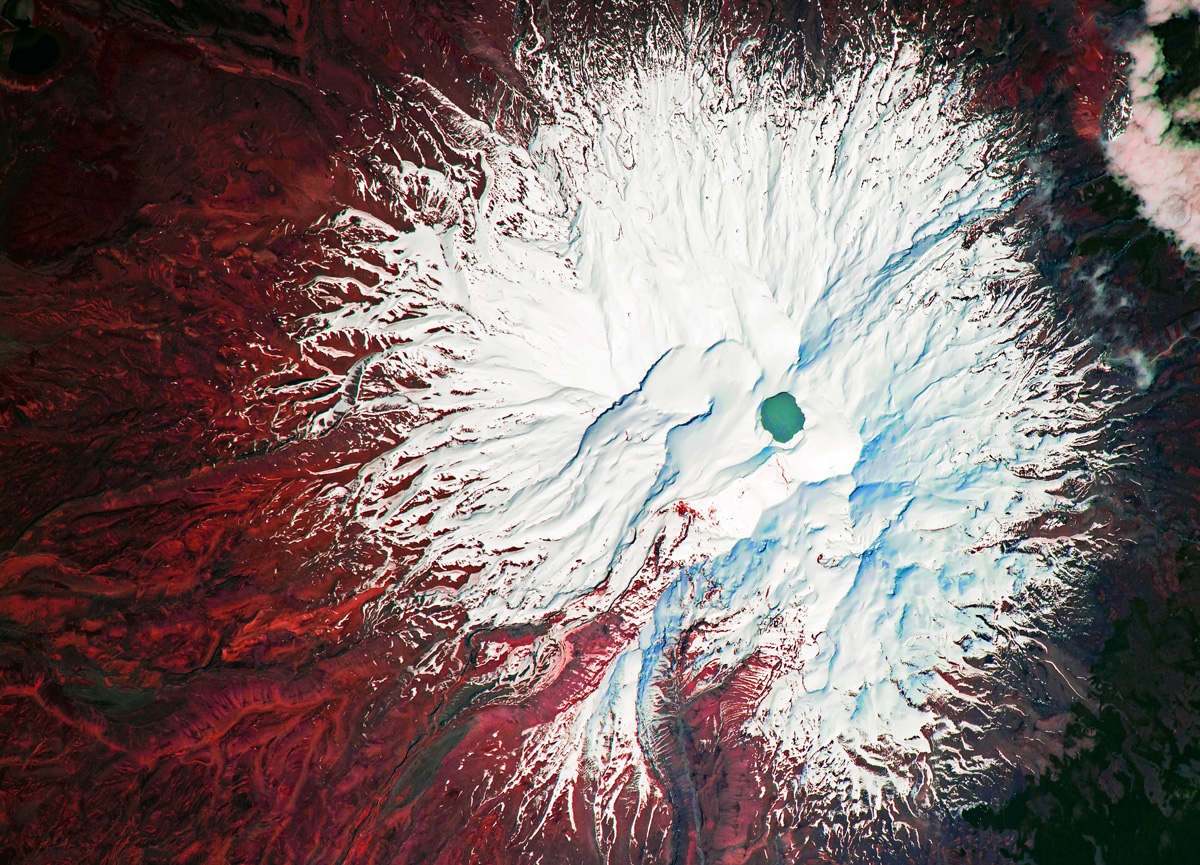 Earth-Observation-Data-Climate-Change-New-Zealand-Mount-Ruapehu ...
