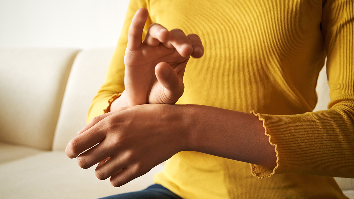 Manifesting Astrological Goals with EFT Tapping - Whats-Your-Sign.com